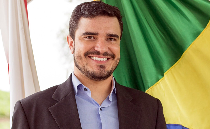Alisson Diego lança o livro Neoliberalismo autoritário