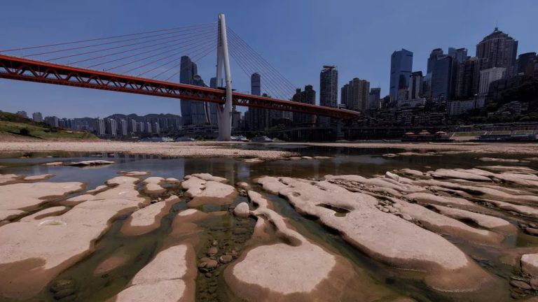 China manipula clima em meio à seca histórica